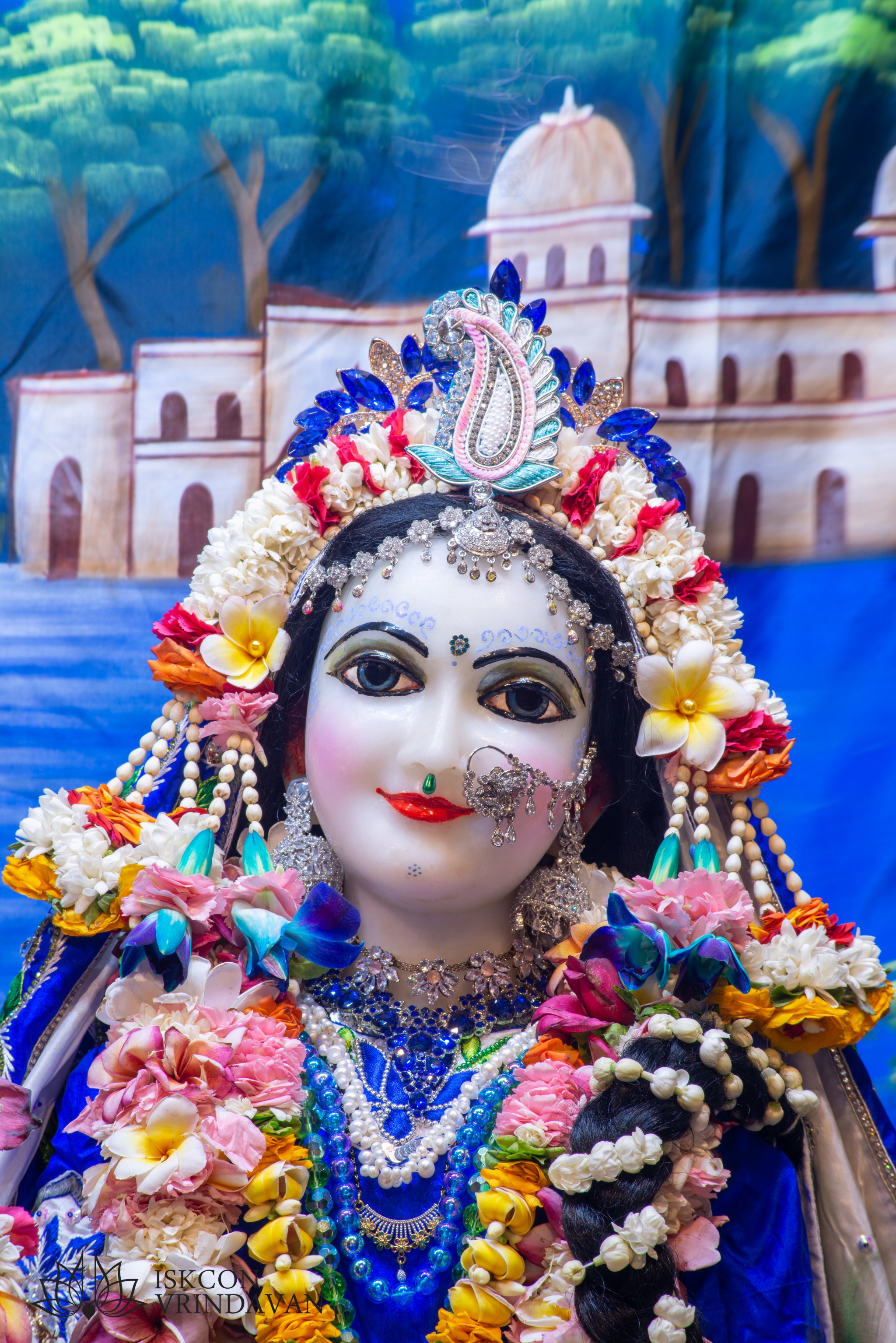 Daily Darshan Gallery – ISKCON Vrindavan Divine Moments