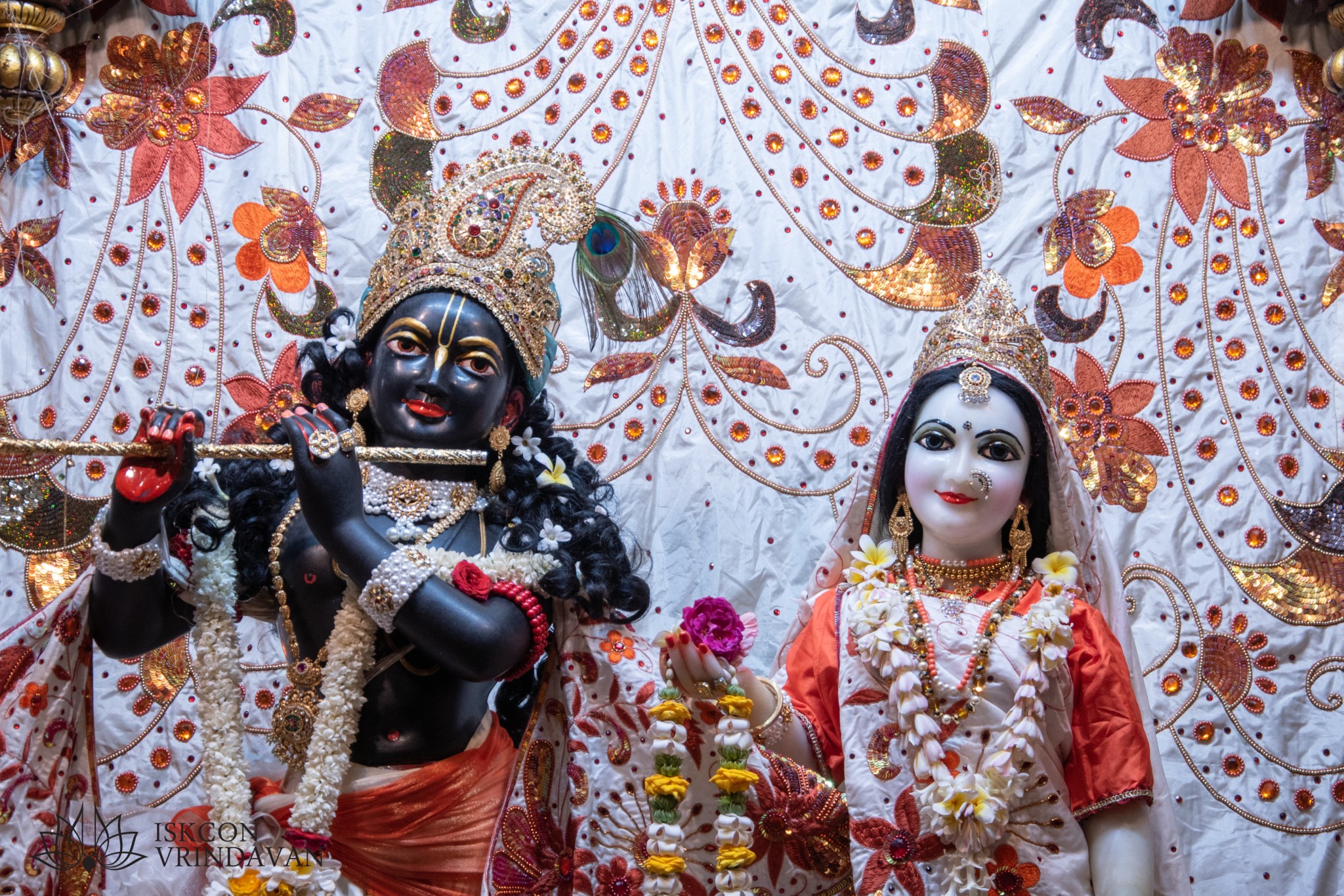 Daily Darshan Gallery – ISKCON Vrindavan Divine Moments