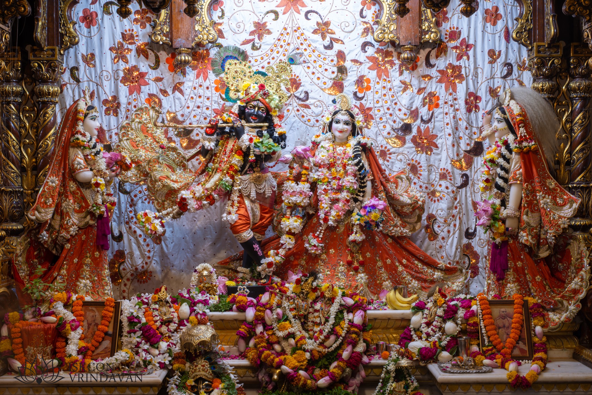 Daily Darshan Gallery – ISKCON Vrindavan Divine Moments