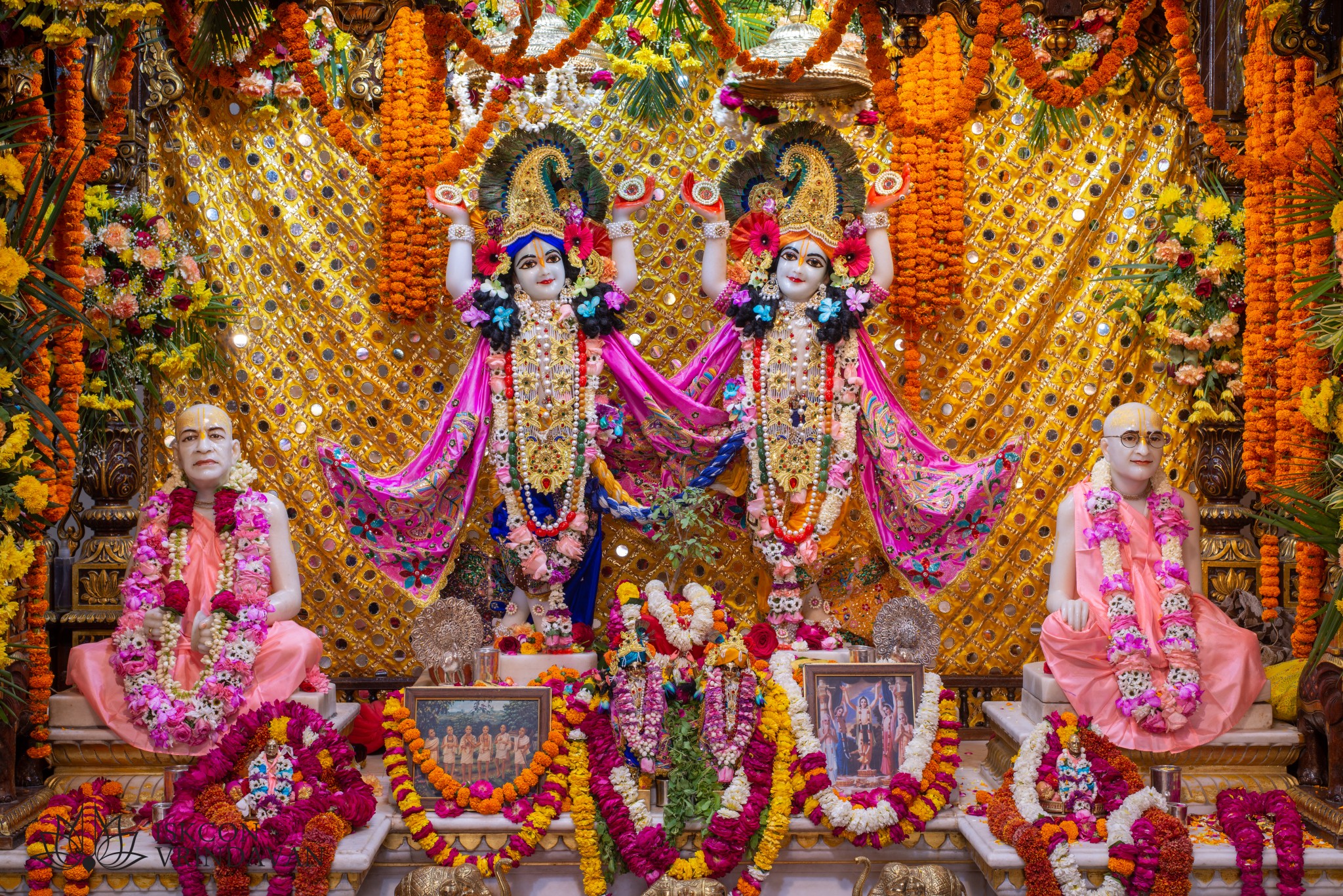 Daily Darshan Gallery – ISKCON Vrindavan Divine Moments