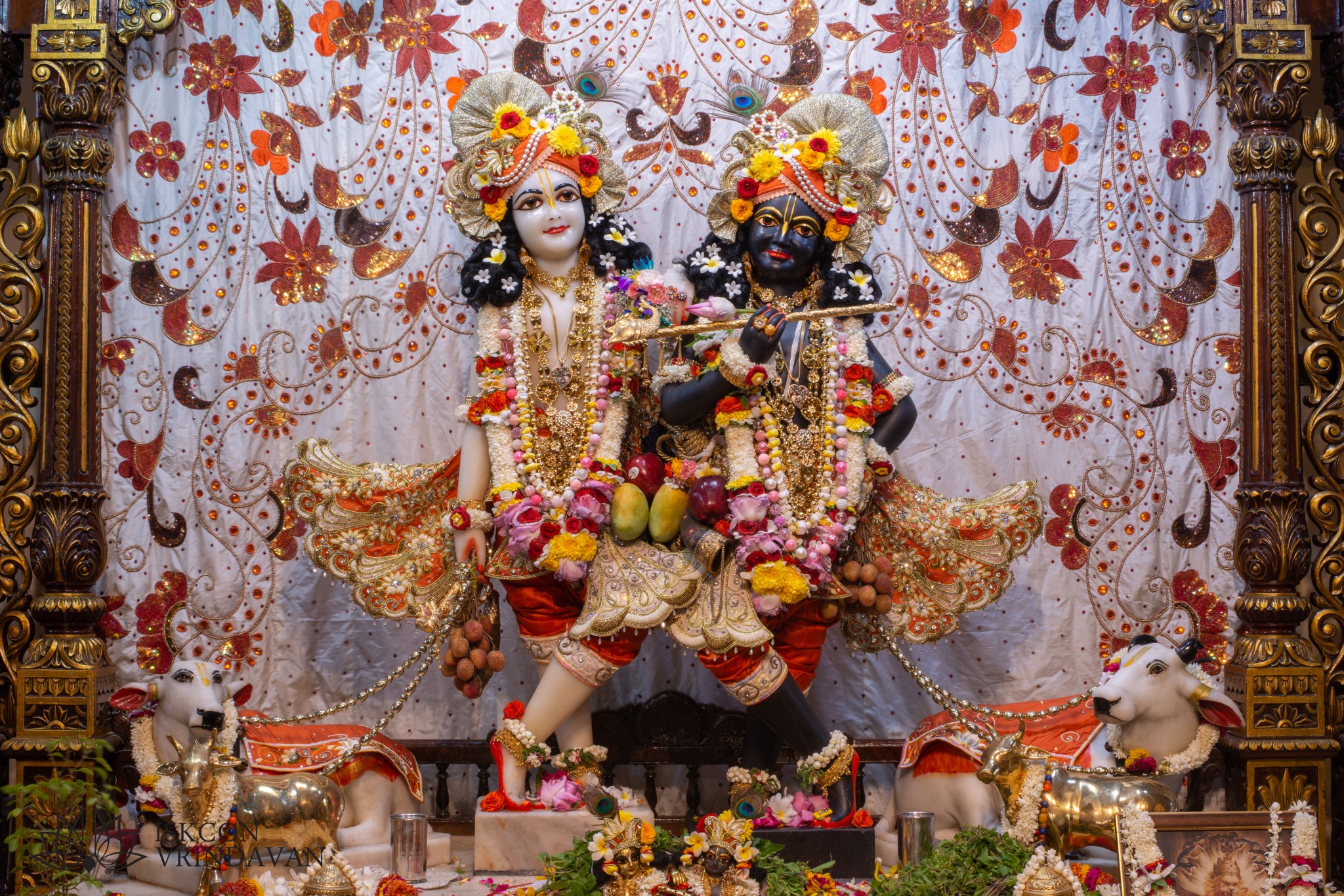 Daily Darshan Gallery – ISKCON Vrindavan Divine Moments