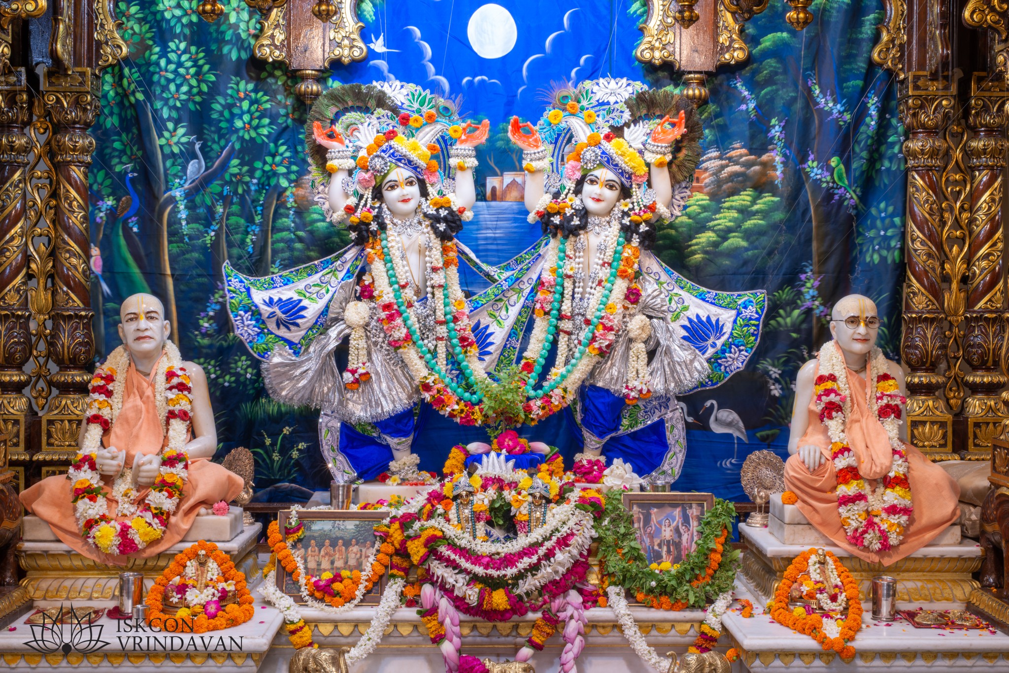 Daily Darshan Gallery – ISKCON Vrindavan Divine Moments